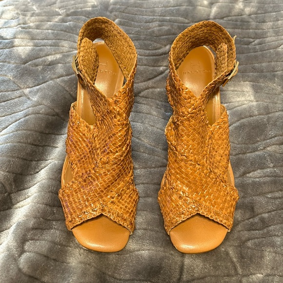 H by Halston | Shoes | H By Halston Leather Slingback Open Toe Block ...